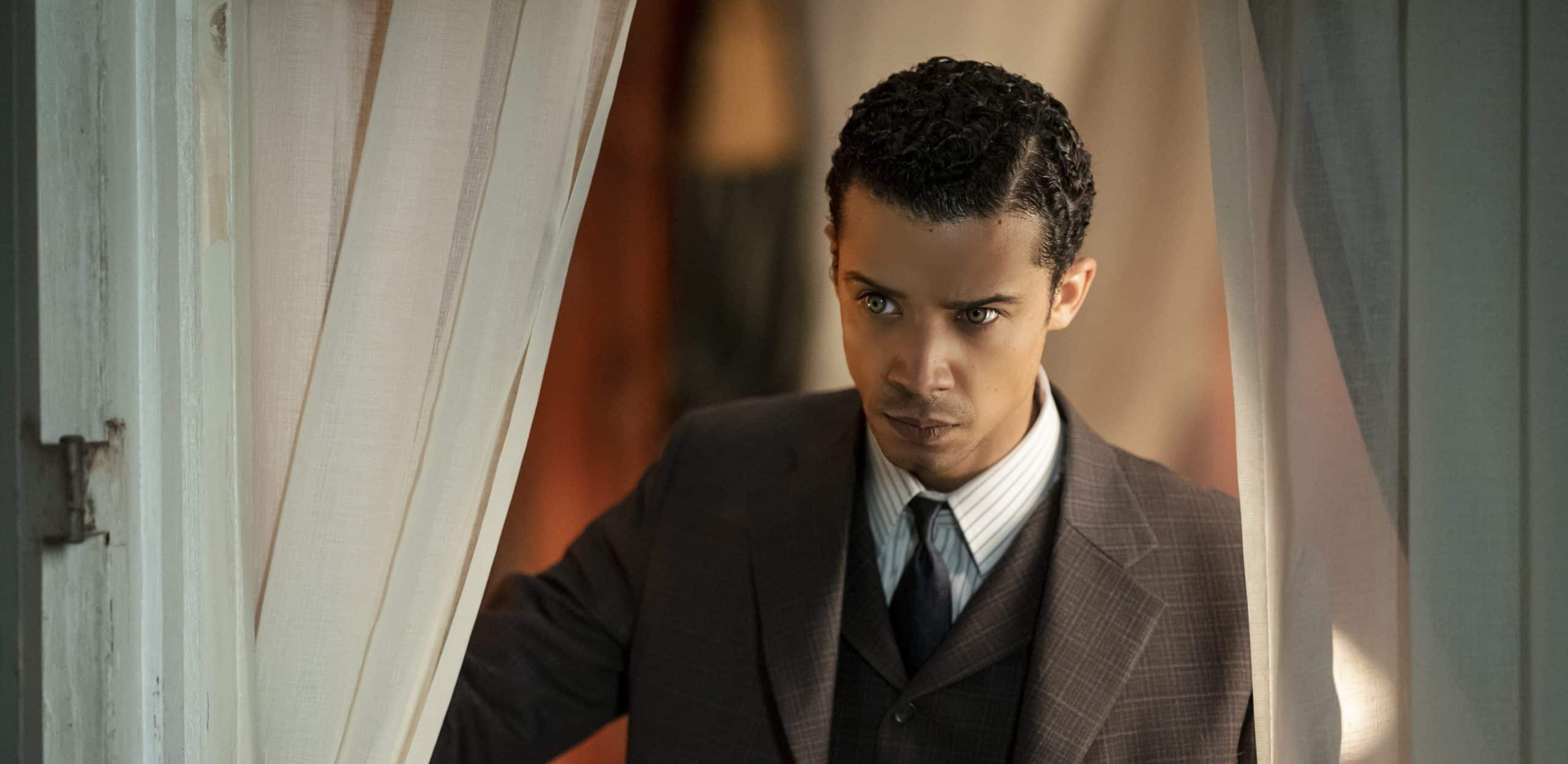 "Interview mit einem Vampir": Erster langer Trailer zur TV-Serie ...